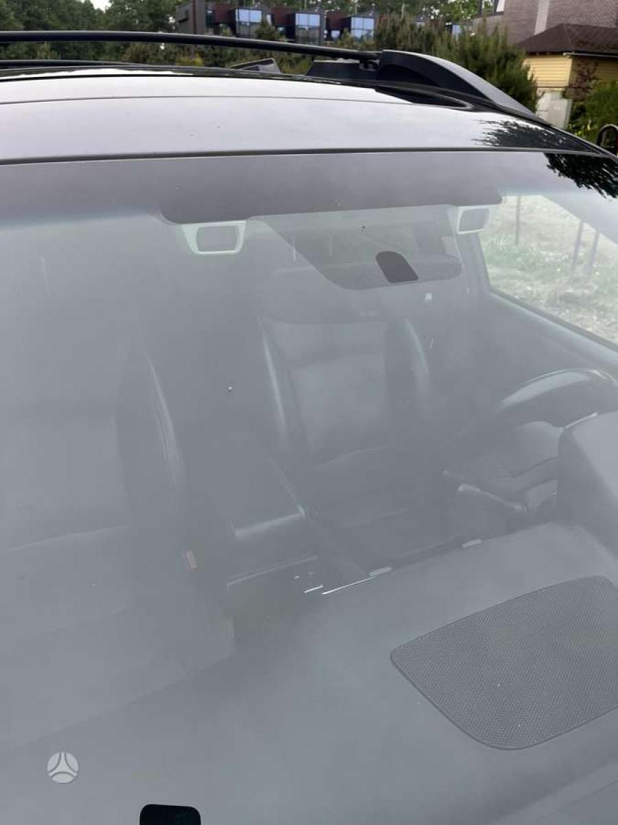 Grey Subaru Outback 2017 in Kretinga, with an engine capacity of 3.60 L and mileage of 216 thousand km for 9500 €, photo 19 on AUTOMOTO.COM.LV