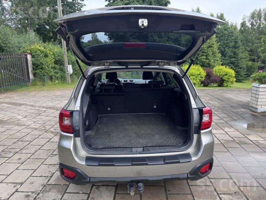 Pelēks Subaru Outback 2017 Limbaži, ar dzinēja tilpumu 2.50 L un nobraukumu 107 tūkst. km par 16300 €, foto 8 vietnē AUTOMOTO.COM.LV