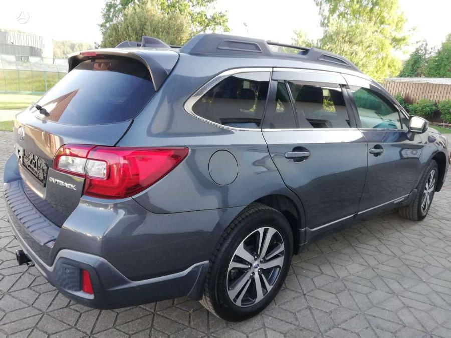 Grey Subaru Outback 2018 in Kaunas, with an engine capacity of 2.50 L and mileage of 140 thousand km for 14800 €, photo 7 on AUTOMOTO.COM.LV