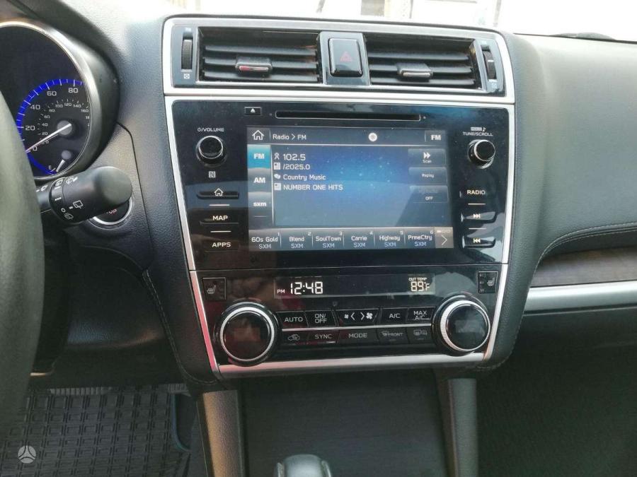 Grey Subaru Outback 2018 in Kaunas, with an engine capacity of 2.50 L and mileage of 140 thousand km for 14800 €, photo 12 on AUTOMOTO.COM.LV