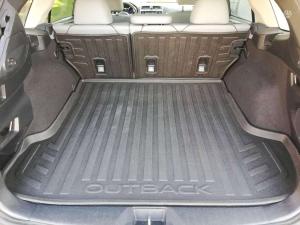 Grey Subaru Outback 2018 in Kaunas, with an engine capacity of 2.50 L and mileage of 140 thousand km for 14800 €, photo 16 on AUTOMOTO.COM.LV