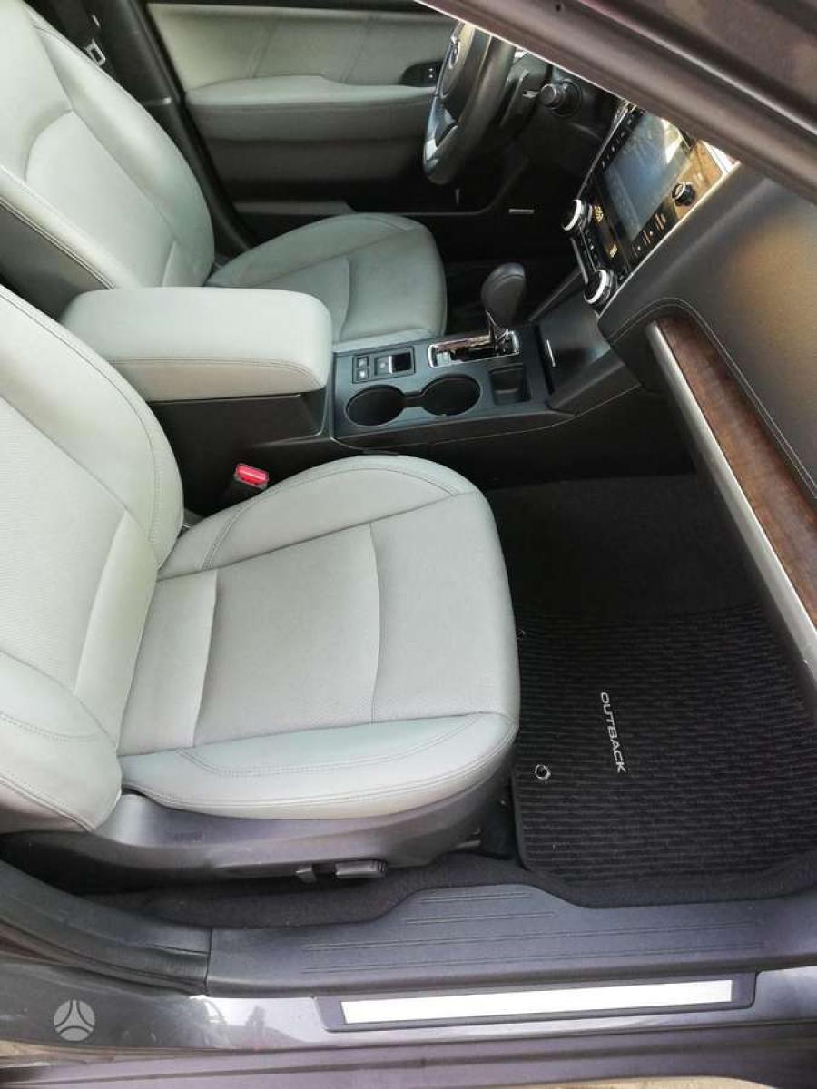 Grey Subaru Outback 2018 in Kaunas, with an engine capacity of 2.50 L and mileage of 140 thousand km for 14800 €, photo 19 on AUTOMOTO.COM.LV