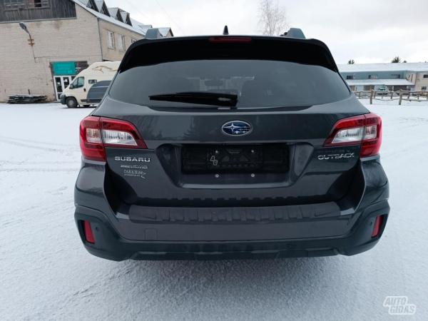 Grey Subaru Outback 2019 in Siauliai, with an engine capacity of 2.50 L and mileage of 103 thousand km for 18750 €, photo 6 on AUTOMOTO.COM.LV