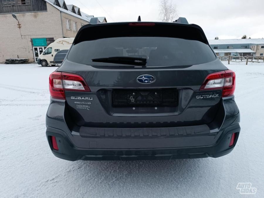 Grey Subaru Outback 2019 in Siauliai, with an engine capacity of 2.50 L and mileage of 103 thousand km for 18750 €, photo 6 on AUTOMOTO.COM.LV