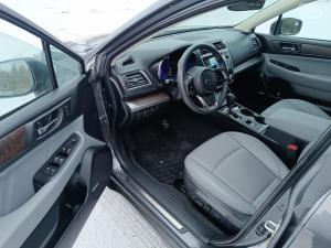 Grey Subaru Outback 2019 in Siauliai, with an engine capacity of 2.50 L and mileage of 103 thousand km for 18750 €, photo 12 on AUTOMOTO.COM.LV