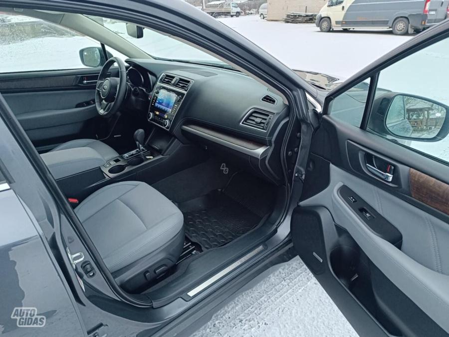 Grey Subaru Outback 2019 in Siauliai, with an engine capacity of 2.50 L and mileage of 103 thousand km for 18750 €, photo 13 on AUTOMOTO.COM.LV