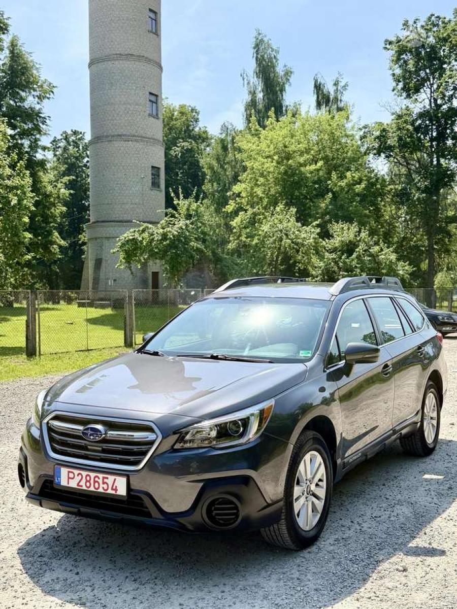 Grey Subaru Outback 2019 in Birzai, with an engine capacity of 2.50 L and mileage of 149 thousand km for 13900 €, photo 3 on AUTOMOTO.COM.LV