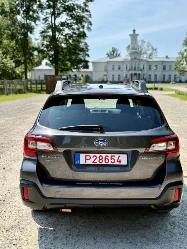 Grey Subaru Outback 2019 in Birzai, with an engine capacity of 2.50 L and mileage of 149 thousand km for 13900 €, photo 10 on AUTOMOTO.COM.LV
