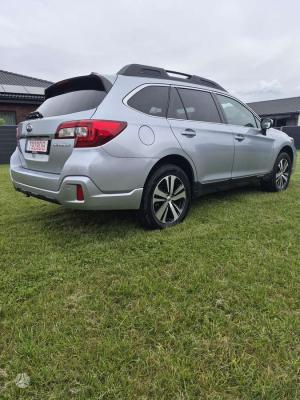 Grey Subaru Outback 2019 in Klaipeda, with an engine capacity of 2.50 L and mileage of 174 thousand km for 15800 €, photo 6 on AUTOMOTO.COM.LV