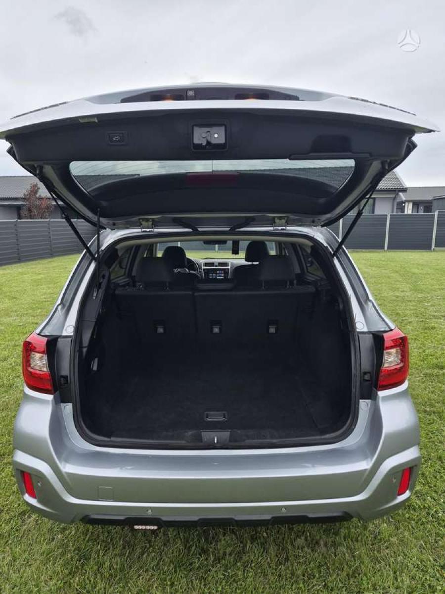 Grey Subaru Outback 2019 in Klaipeda, with an engine capacity of 2.50 L and mileage of 174 thousand km for 15800 €, photo 17 on AUTOMOTO.COM.LV