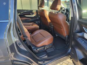 Grey Subaru Outback 2020 in Siauliai, with an engine capacity of 2.40 L and mileage of 176 thousand km for 19500 €, photo 8 on AUTOMOTO.COM.LV