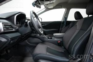 Grey Subaru Outback 2021 in Riga, with an engine capacity of 2.50 L and mileage of 64 thousand km for 22500 €, photo 7 on AUTOMOTO.COM.LV