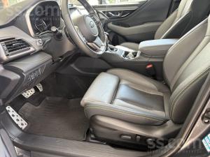 Grey Subaru Outback 2025 in Riga, with an engine capacity of 2.50 L and mileage of 52 thousand km for 33900 €, photo 11 on AUTOMOTO.COM.LV