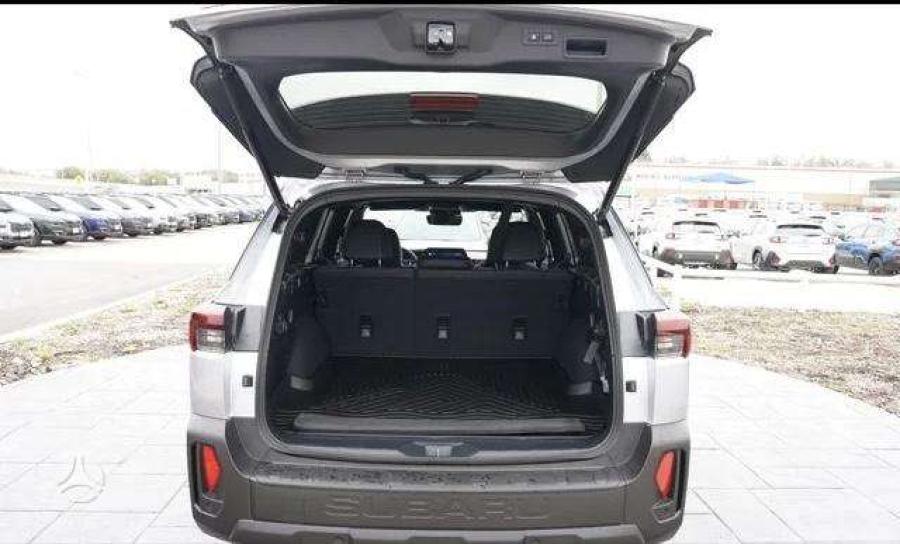 Grey Subaru Outback 2026 in Klaipeda, with an engine capacity of 2.50 L and mileage of 5 thousand km for 33500 €, photo 18 on AUTOMOTO.COM.LV