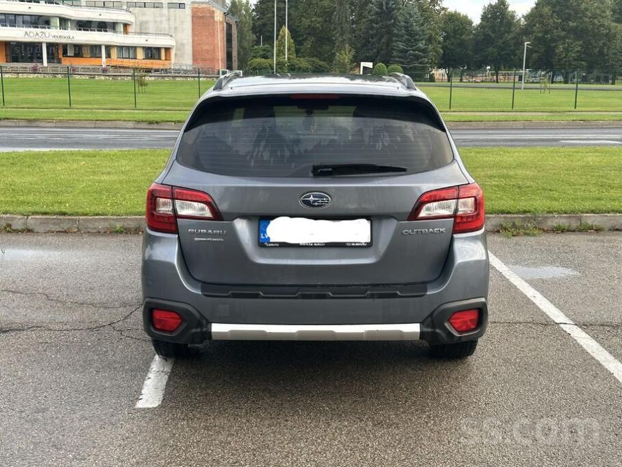 Pelēks Subaru Outback 2016 Rīga, ar dzinēja tilpumu 2.50 L un nobraukumu 157 tūkst. km par 11000 €, foto 3 vietnē AUTOMOTO.COM.LV