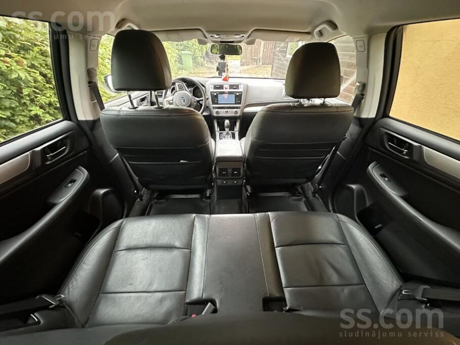 Pelēks Subaru Outback 2016 Rīga, ar dzinēja tilpumu 2.50 L un nobraukumu 157 tūkst. km par 11000 €, foto 8 vietnē AUTOMOTO.COM.LV