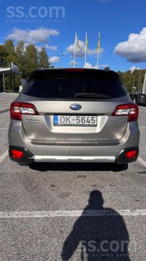 Grey Subaru Outback 2016 in Riga, with an engine capacity of 2.50 L and mileage of 306 thousand km for 10600 €, photo 5 on AUTOMOTO.COM.LV