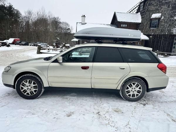 Grey Subaru Outback 2004 in Vilnius, with an engine capacity of 2.46 L and mileage of 400 thousand km for 2499 €, photo 4 on AUTOMOTO.COM.LV