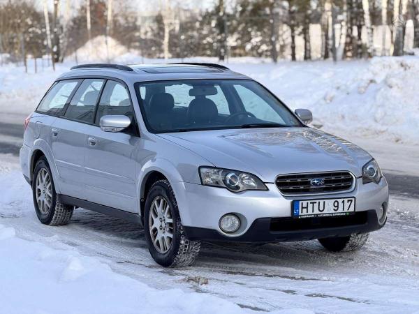 Grey Subaru Outback 2005 in Vilnius, with an engine capacity of 2.46 L and mileage of 372 thousand km for 3150 €, photo 3 on AUTOMOTO.COM.LV
