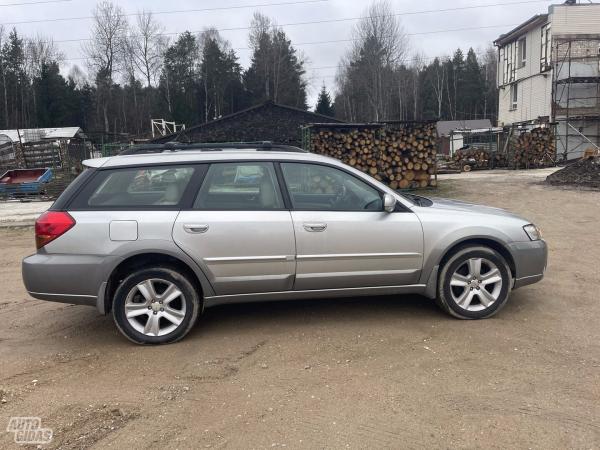 Pelēks Subaru Outback 2005 Kauņa, ar dzinēja tilpumu 3.00 L un nobraukumu 233 tūkst. km par 2500 €, foto 2 vietnē AUTOMOTO.COM.LV