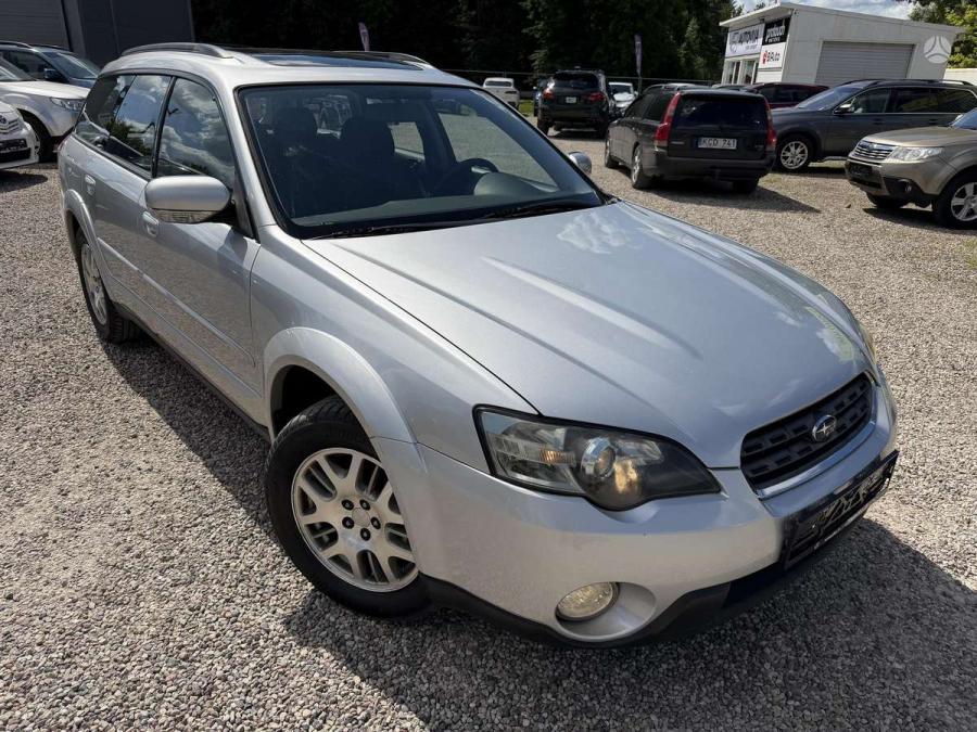 Grey Subaru Outback 2005 in Utena, with an engine capacity of 2.46 L and mileage of 245 thousand km for 4000 €, photo 3 on AUTOMOTO.COM.LV
