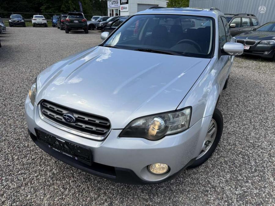 Grey Subaru Outback 2005 in Utena, with an engine capacity of 2.46 L and mileage of 245 thousand km for 4000 €, photo 4 on AUTOMOTO.COM.LV