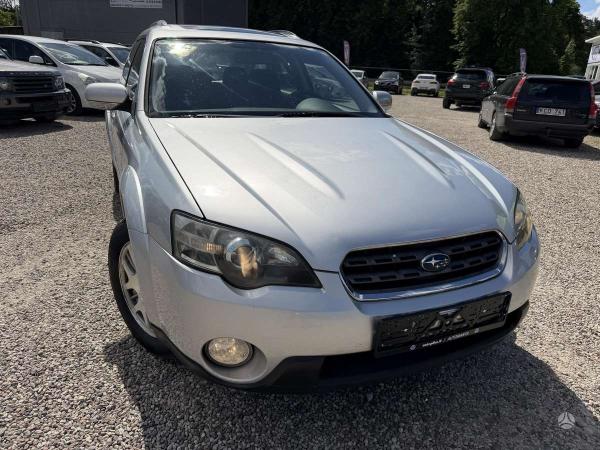Grey Subaru Outback 2005 in Utena, with an engine capacity of 2.46 L and mileage of 245 thousand km for 4000 €, photo 4 on AUTOMOTO.COM.LV