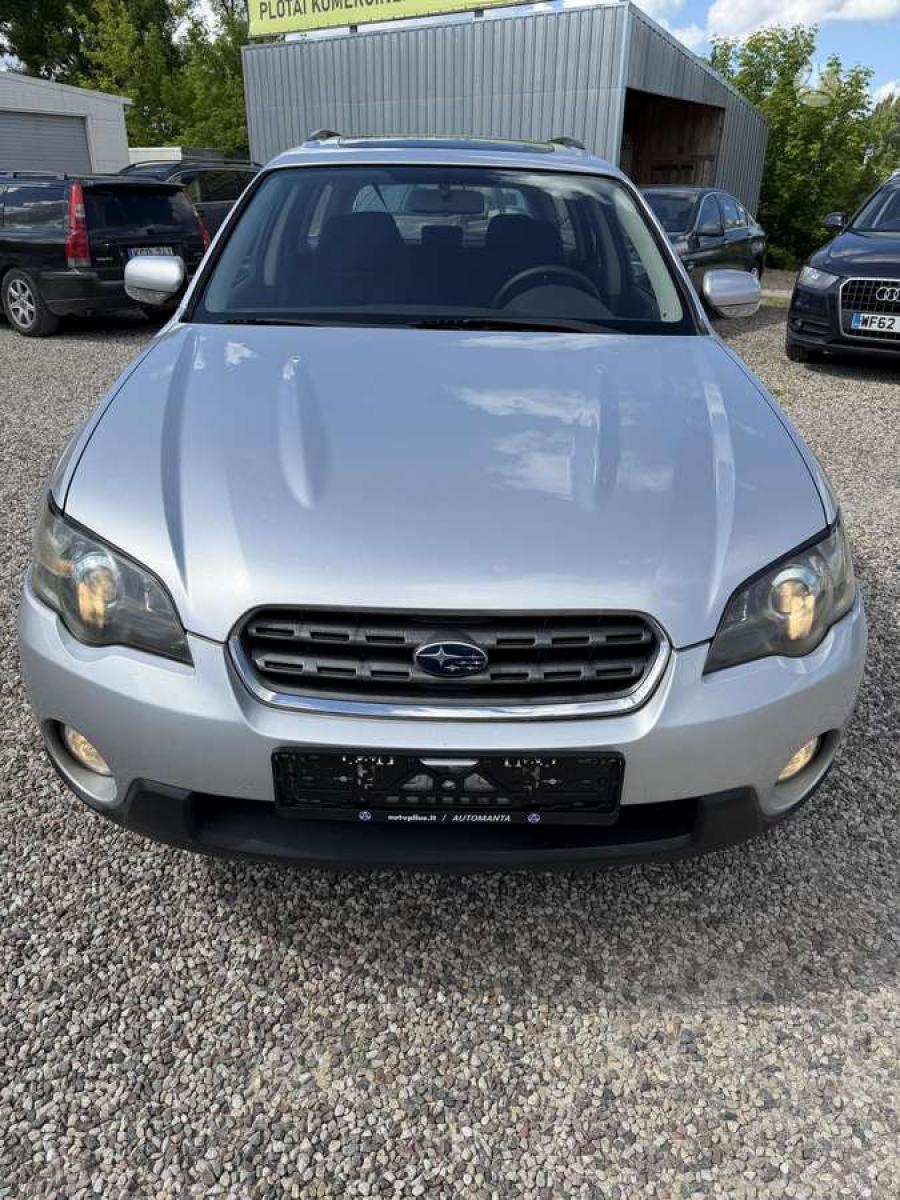 Grey Subaru Outback 2005 in Utena, with an engine capacity of 2.46 L and mileage of 245 thousand km for 4000 €, photo 19 on AUTOMOTO.COM.LV