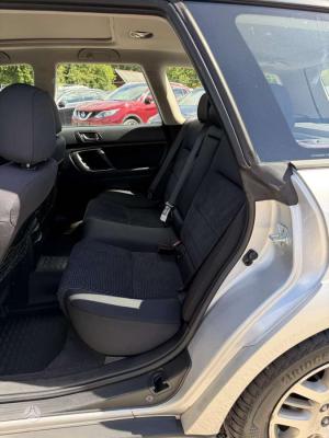 Grey Subaru Outback 2005 in Utena, with an engine capacity of 2.46 L and mileage of 245 thousand km for 4000 €, photo 27 on AUTOMOTO.COM.LV