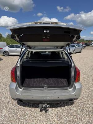 Grey Subaru Outback 2005 in Utena, with an engine capacity of 2.46 L and mileage of 245 thousand km for 4000 €, photo 33 on AUTOMOTO.COM.LV