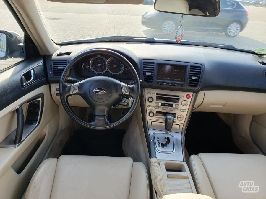 Grey Subaru Outback 2005 in Marijampole, with an engine capacity of 3.00 L and mileage of 282 thousand km for 2450 €, photo 15 on AUTOMOTO.COM.LV