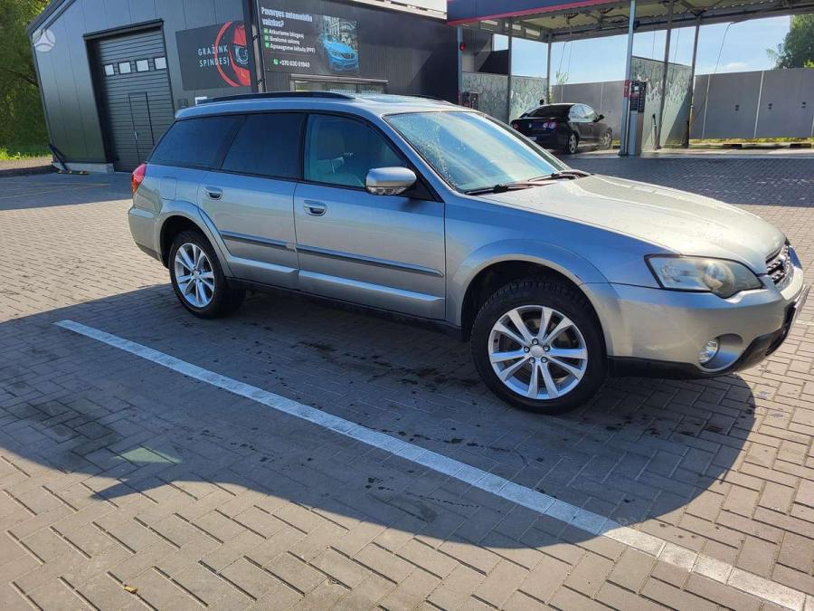 Pelēks Subaru Outback 2005 Marijampole, ar dzinēja tilpumu 3.00 L un nobraukumu 420 tūkst. km par 1700 €, foto 4 vietnē AUTOMOTO.COM.LV