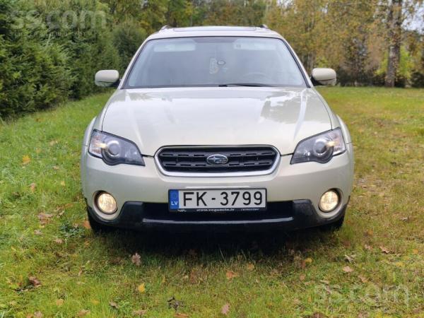 Серый Субару Аутбек 2005 в Тукумс, объемом двигателя 2.50 л и пробегом 385 тыс. км за 1700 €, фото 3 на AUTOMOTO.COM.LV