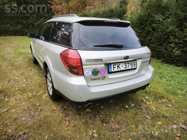 Серый Субару Аутбек 2005 в Тукумс, объемом двигателя 2.50 л и пробегом 385 тыс. км за 1700 €, фото 6 на AUTOMOTO.COM.LV
