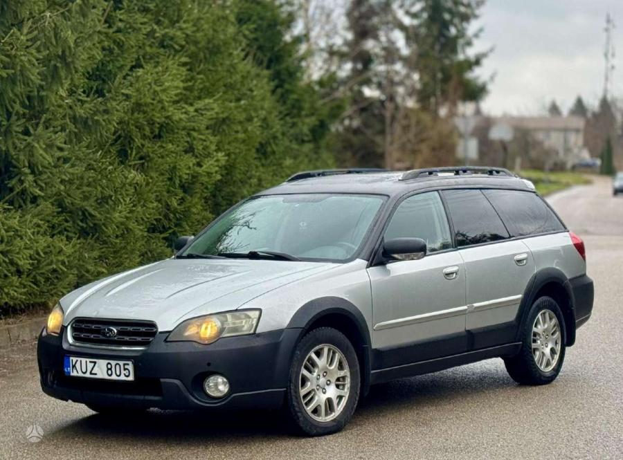 Grey Subaru Outback 2006 in Radviliskis, with an engine capacity of 2.50 L and mileage of 380 thousand km for 2250 €, photo 1 on AUTOMOTO.COM.LV