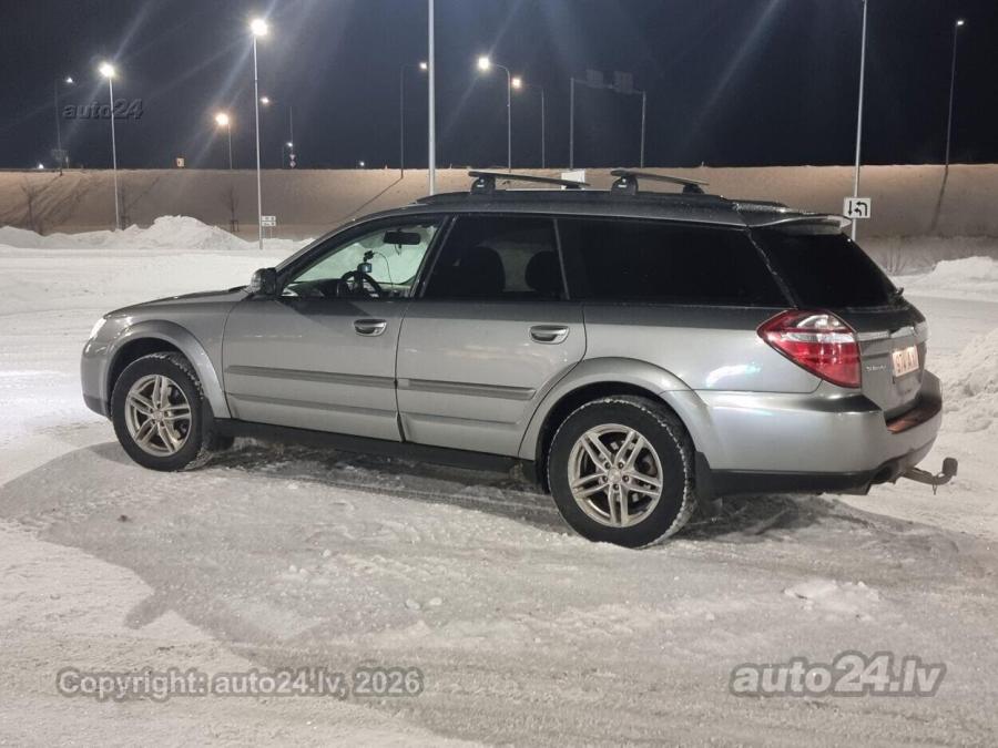 Grey Subaru Outback 2006 in Tallinn, with an engine capacity of 2.50 L and mileage of 340 thousand km for 1900 €, photo 7 on AUTOMOTO.COM.LV