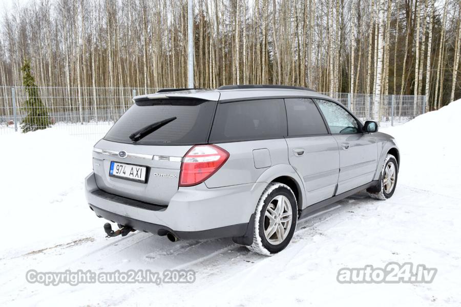 Grey Subaru Outback 2006 in Tartu, with an engine capacity of 2.50 L and mileage of 340 thousand km for 3440 €, photo 9 on AUTOMOTO.COM.LV