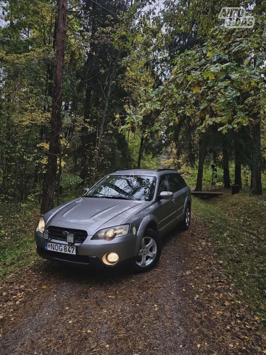 Grey Subaru Outback 2006 in Klaipeda, with an engine capacity of 2.50 L and mileage of 359 thousand km for 1800 €, photo 1 on AUTOMOTO.COM.LV