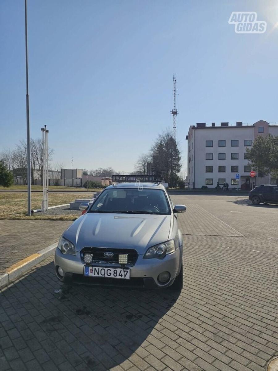 Grey Subaru Outback 2006 in Klaipeda, with an engine capacity of 2.50 L and mileage of 359 thousand km for 1800 €, photo 6 on AUTOMOTO.COM.LV