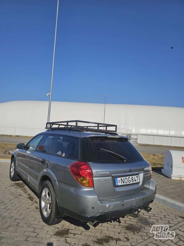 Grey Subaru Outback 2006 in Klaipeda, with an engine capacity of 2.50 L and mileage of 359 thousand km for 1800 €, photo 7 on AUTOMOTO.COM.LV