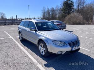 Grey Subaru Outback 2006 in Tartu, with an engine capacity of 2.50 L and mileage of 273 thousand km for 2490 €, photo  on AUTOMOTO.COM.LV
