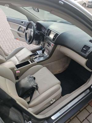 Grey Subaru Outback 2006 in Kaunas, with an engine capacity of 3.00 L and mileage of 360 thousand km for 4200 €, photo 3 on AUTOMOTO.COM.LV