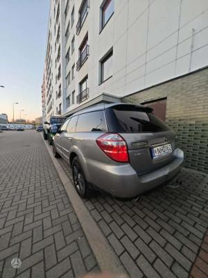 Grey Subaru Outback 2006 in Kaunas, with an engine capacity of 3.00 L and mileage of 360 thousand km for 4200 €, photo 10 on AUTOMOTO.COM.LV