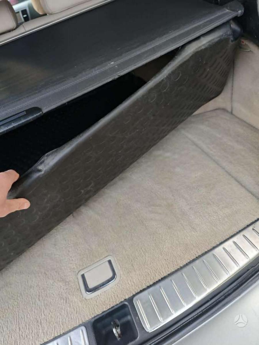 Grey Subaru Outback 2006 in Kaunas, with an engine capacity of 3.00 L and mileage of 360 thousand km for 4200 €, photo 16 on AUTOMOTO.COM.LV