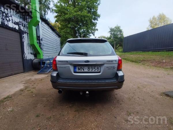 Pelēks Subaru Outback 2006 Rīga, ar dzinēja tilpumu 2.50 L un nobraukumu 188 tūkst. km par 3300 €, foto 5 vietnē AUTOMOTO.COM.LV