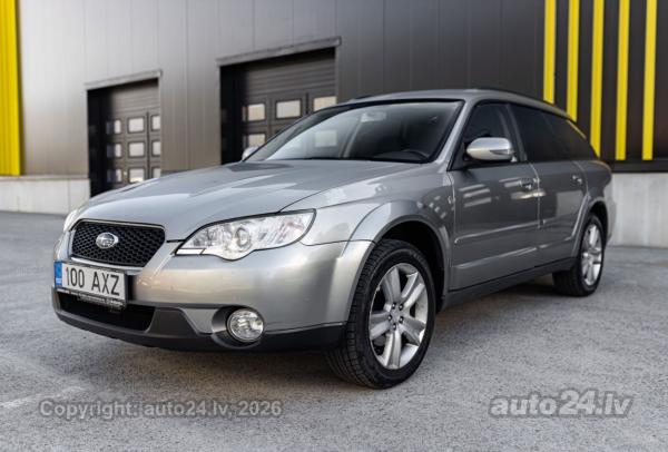 Grey Subaru Outback 2006 in Tallinn, with an engine capacity of 2.50 L and mileage of 258 thousand km for 2999 €, photo 3 on AUTOMOTO.COM.LV