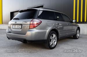 Серый Субару Аутбек 2006 в Таллин, объемом двигателя 2.50 л и пробегом 258 тыс. км за 2999 €, фото 5 на AUTOMOTO.COM.LV