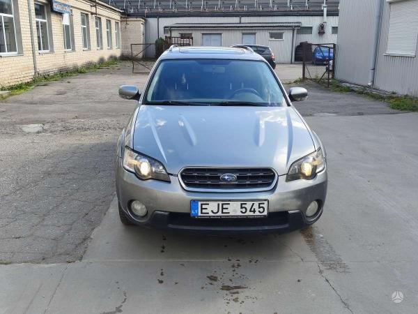 Grey Subaru Outback 2006 in Panevezys, with an engine capacity of 2.46 L and mileage of 362 thousand km for 600 €, photo 3 on AUTOMOTO.COM.LV