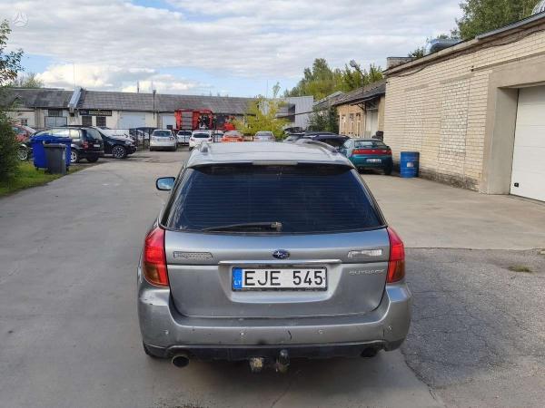 Grey Subaru Outback 2006 in Panevezys, with an engine capacity of 2.46 L and mileage of 362 thousand km for 600 €, photo 6 on AUTOMOTO.COM.LV