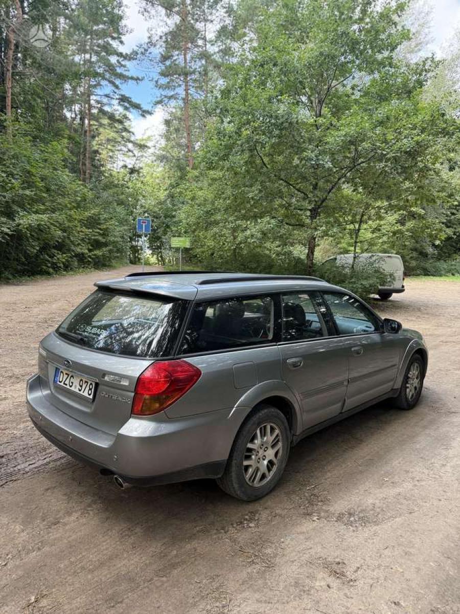 Pelēks Subaru Outback 2006 Viļņa, ar dzinēja tilpumu 2.46 L un nobraukumu 250 tūkst. km par 1650 €, foto 4 vietnē AUTOMOTO.COM.LV